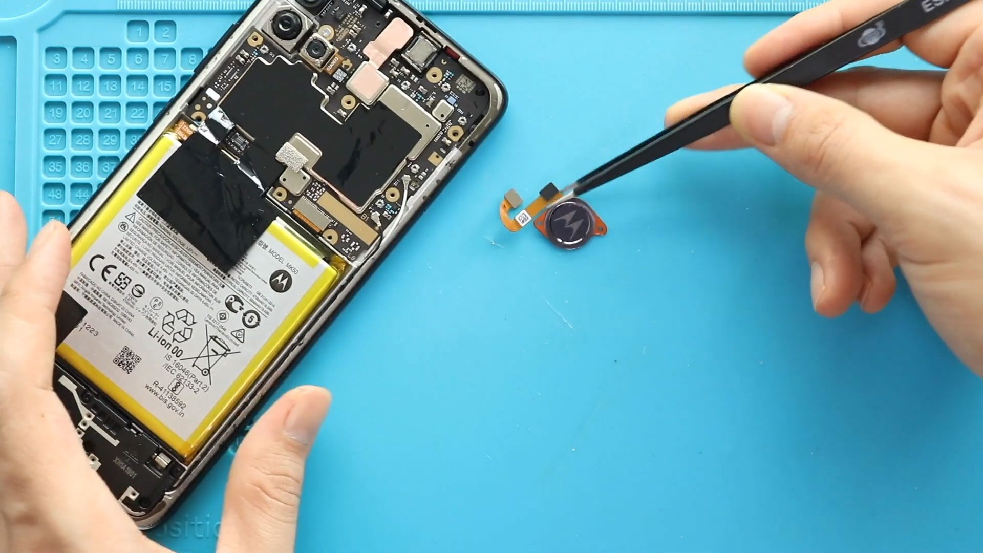DIY Motorola Moto One 5G ACE Fingerprint Sensor Repair Guide - DIY ...
